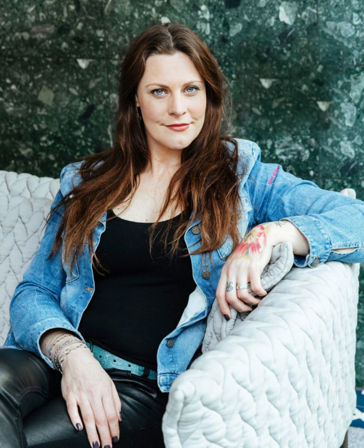 Floor Jansen covert Stef Bos | Metalfan.nl